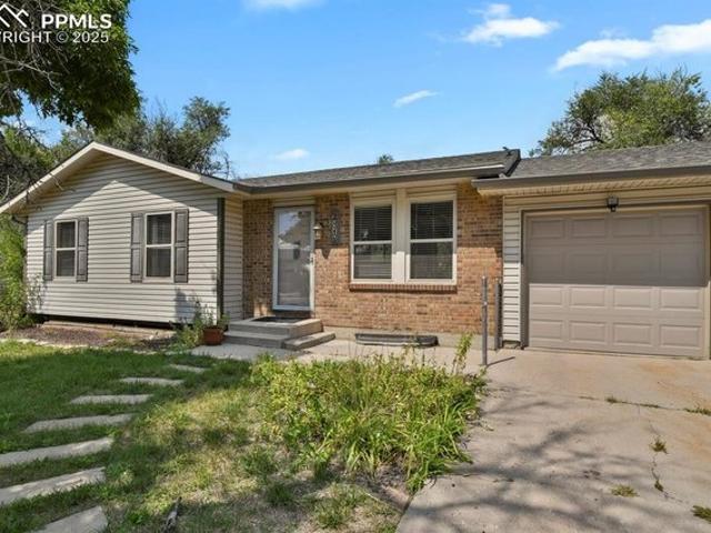 2418 Payne Cir, Colorado Springs, CO 80916