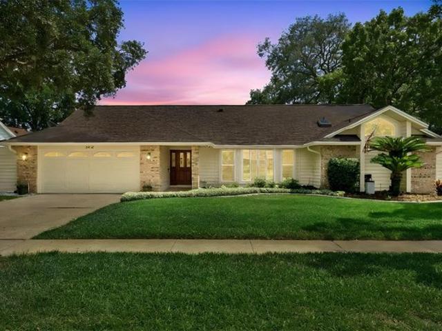 2418 Sweetwater Country Club Place Dr, Apopka, FL 32712