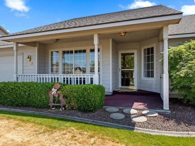 2418 S Arthur Ct, Kennewick, WA 99338