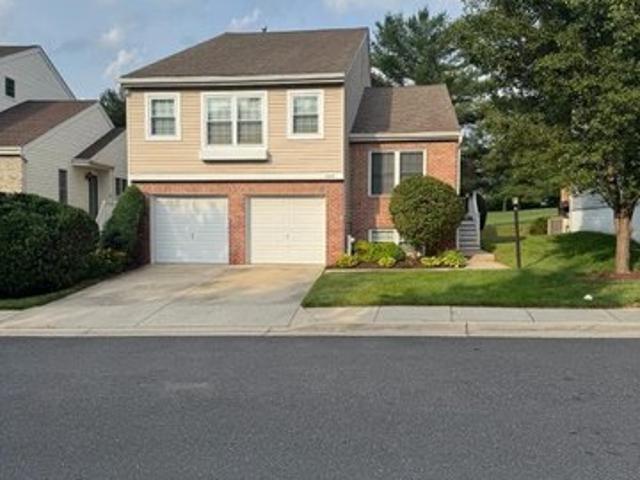 2418 Shadywood Cir, Crofton, MD 21114
