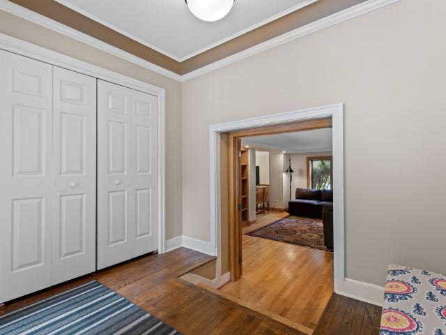 2418 5th Street SW