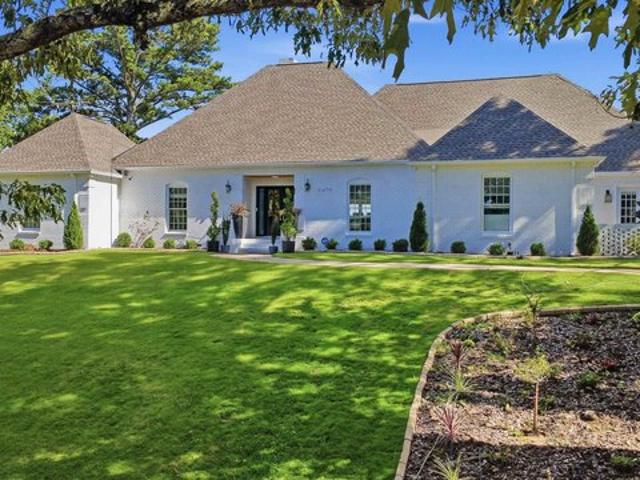 2419 Monte Vista Dr, Vestavia Hills, AL 35216