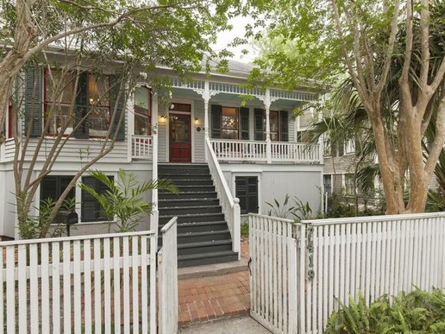 2419 Avenue L, Galveston, TX 77550