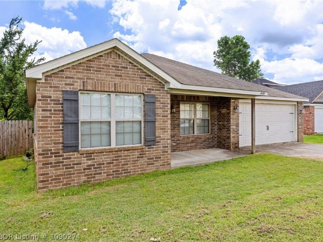 2419 Crestview Lane