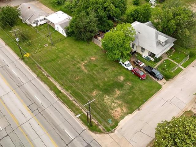 2419 Lawnwood St, Fort Worth, TX 76111