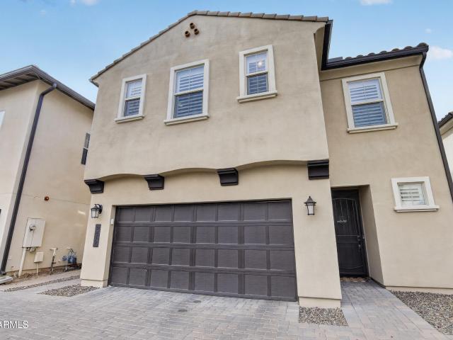 2419 w gloria lane