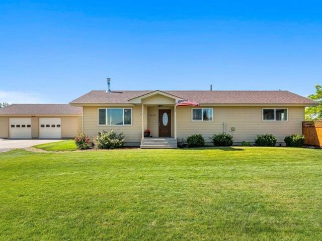 24106 E Railroad Ave, Otis Orchards, WA 99027