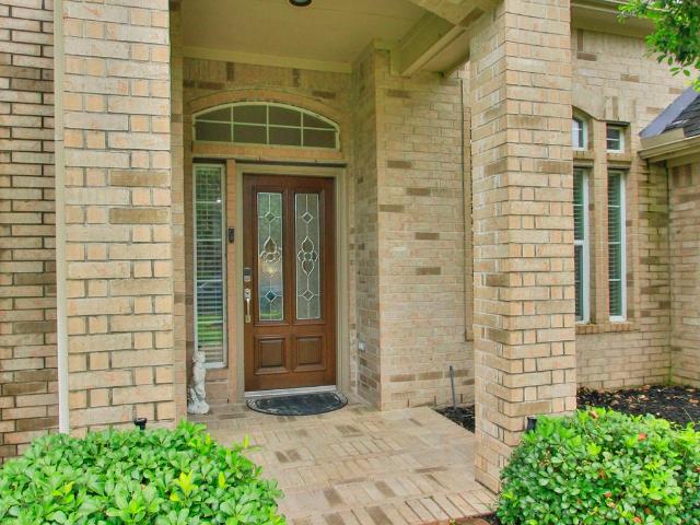 2410 Avalon Trace Lane