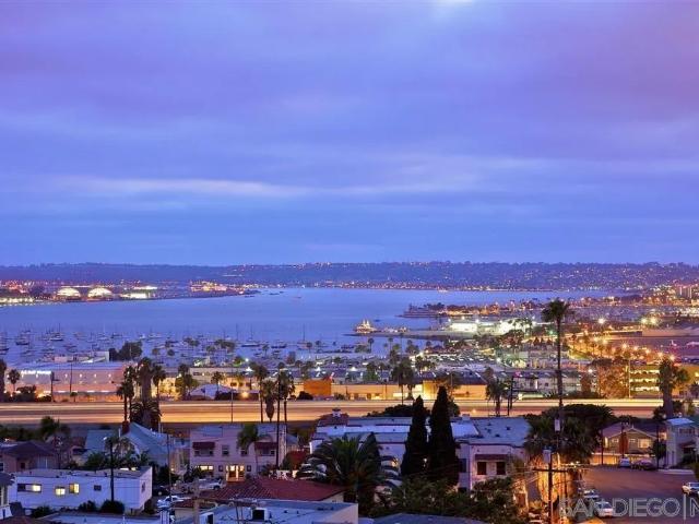 2410 Albatross St, Unit 18, San Diego, CA 92101 | MLS #260005 | Compass