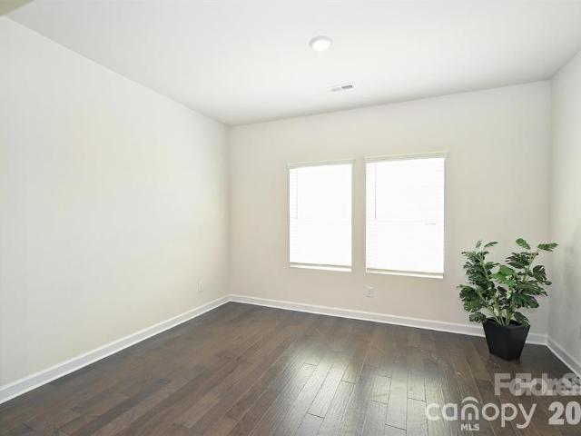 2410 Arbor Loop Drive