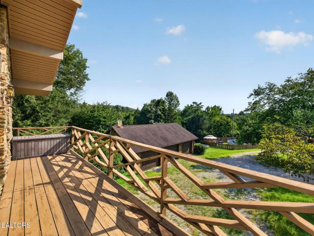 2410 Browns Mill Rd