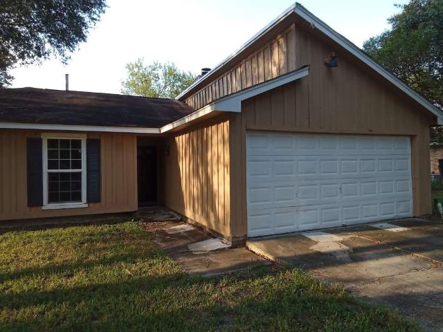2410 Daffodil St, Highlands, TX 77562 | MLS #20699