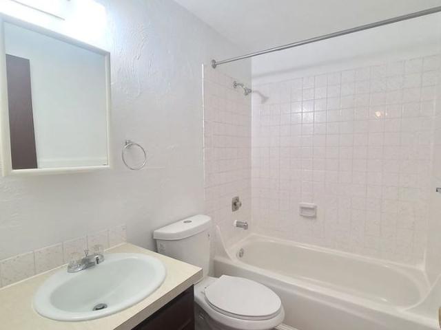 2410 E Queen Ave. 2 Bedroom Apartment for Rent at 2410 E Queen Ave, Spokane, WA 99217 Whitman
