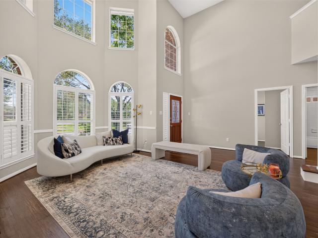 2410 Falcon Knoll Lane