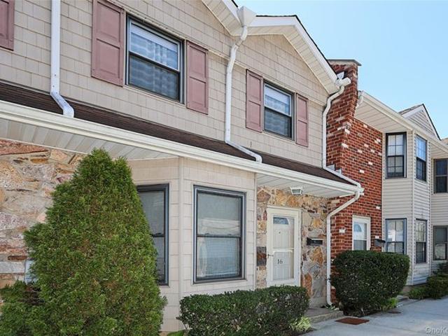 2410 Farmers Ave Unit 16, Bellmore, NY 11710