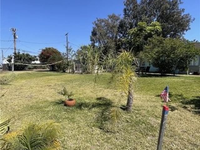 2410 Florida St, Huntington Beach, CA 92648