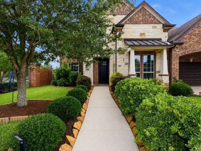 2410 Ginger Mist Court