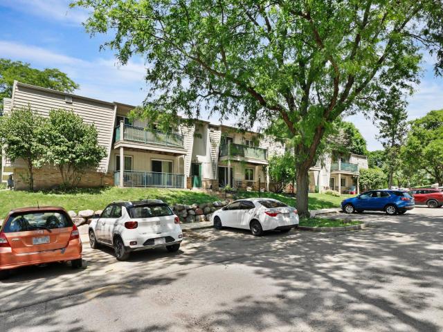 2410 Independence Lane