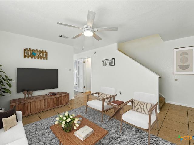 2410 Royal Crest Circle