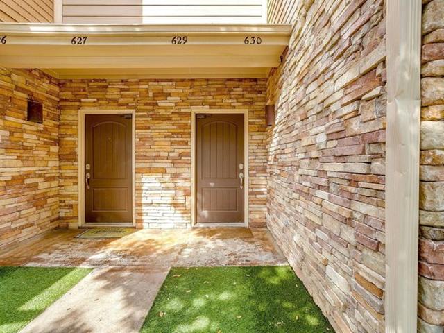 2410 S 2nd St, Waco, TX 76706