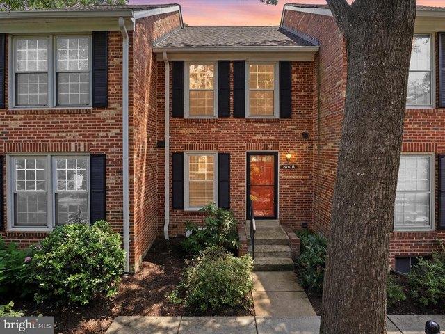 2410 S Walter Reed Dr Unit 2, Arlington, VA 22206