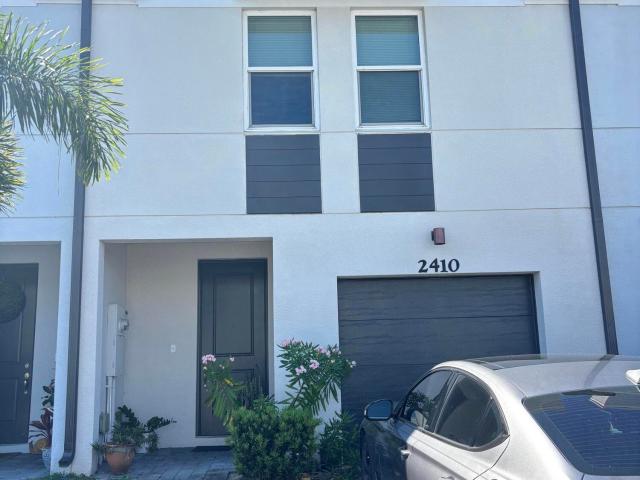 2410 SE Tarvest Way, Stuart, FL 34997 | MLS #B26021 | Compass