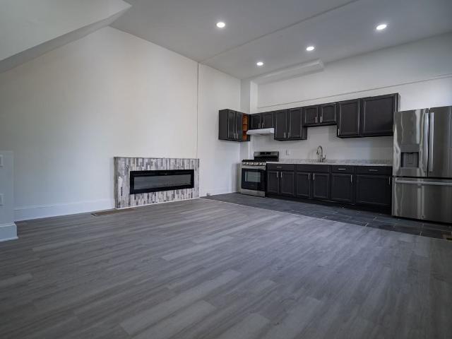 2410 Wharton St 2 Bedroom Apartment for Rent at 2410 Wharton St, Philadelphia, PA 19146 Point Breeze