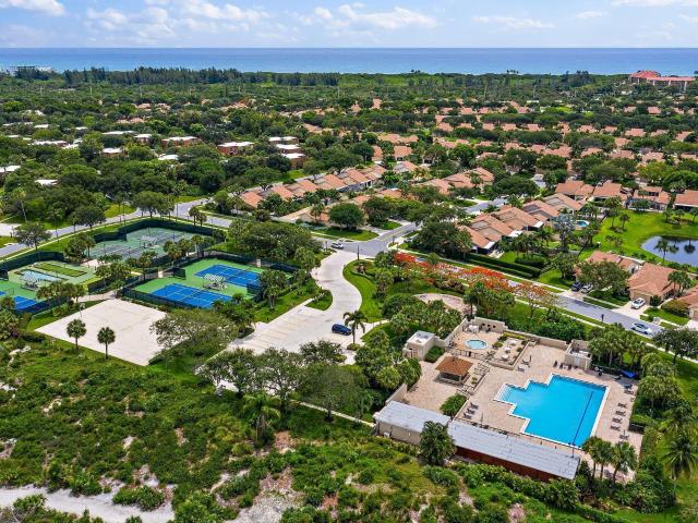2410 24th Ct, Jupiter, FL 33477 | MLS #B26008