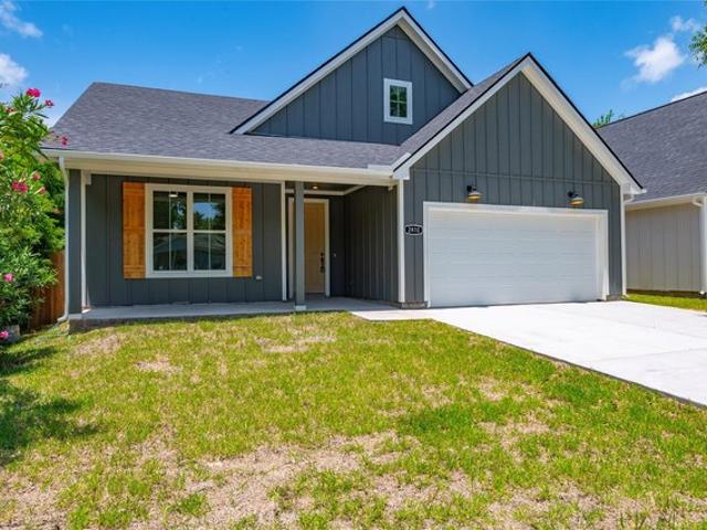 2410 28th Ave N, Texas City, TX 77590