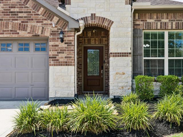 24111 Kingdom Isle Lane