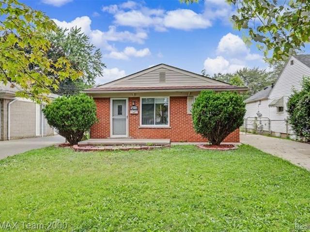 24114 Pennie St, Dearborn Heights, MI 48125