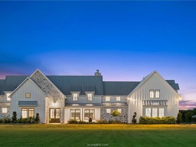 24118 Margerstadt Rd, Hockley, TX 77447