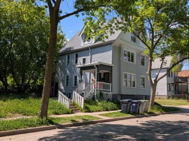 2411 N 16th St Unit 2413, Milwaukee, WI 53206