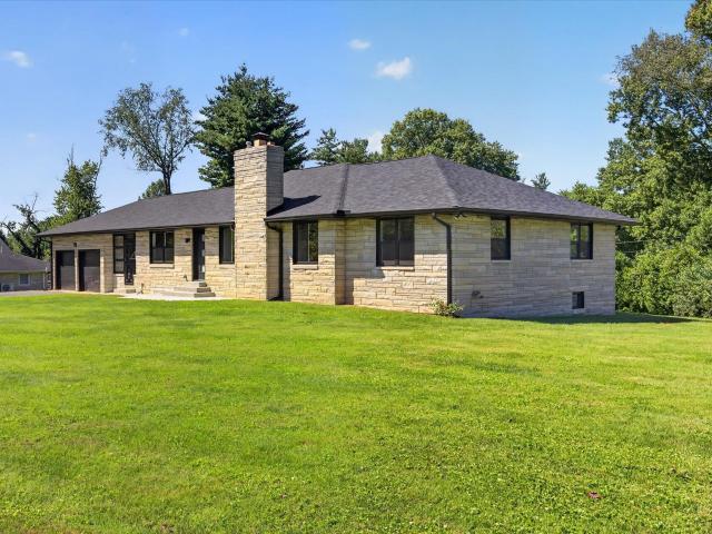 2411 N Barbara Drive