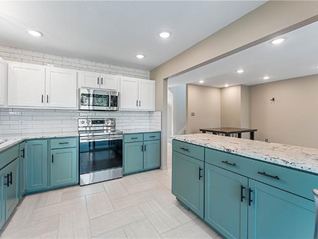 2411 N Bronze Tree Drive