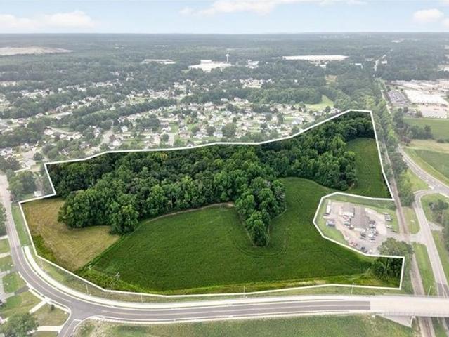 2411 Nansemond Pkwy, Suffolk, VA 23434