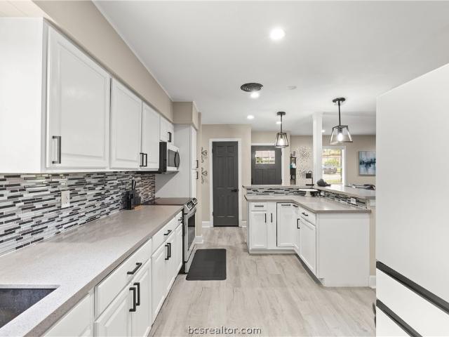 2411 Airline Drive