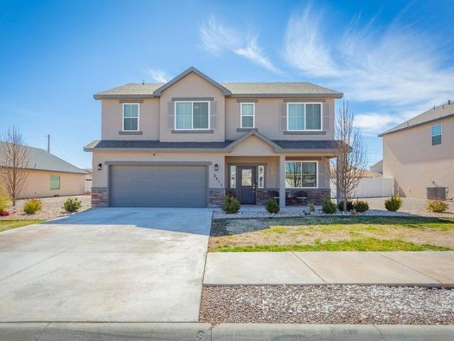 2411 Briscoe Ave W, Artesia, NM 88210