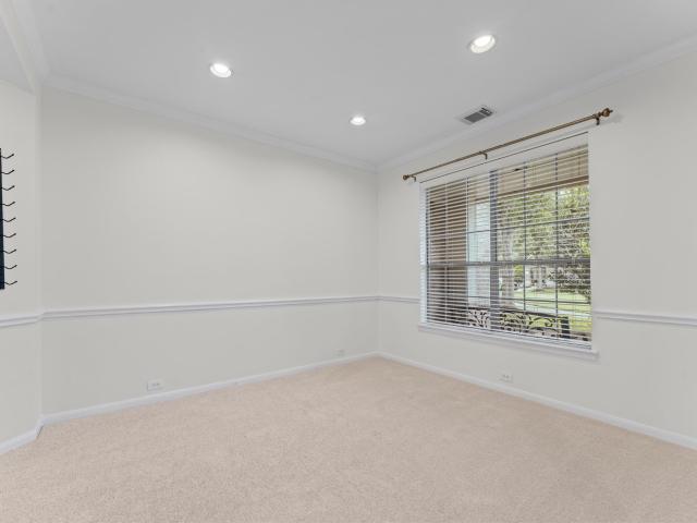 2411 Clippers Square, Houston, TX 77058 | MLS #60651