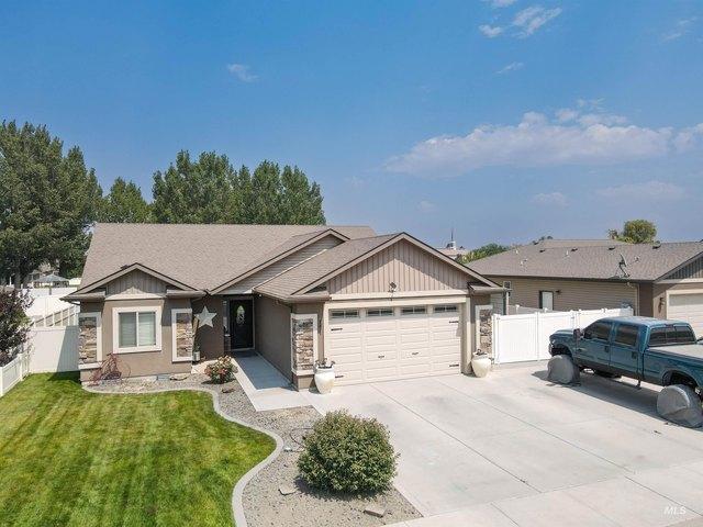 2411 Denali Dr, Burley, ID 83318
