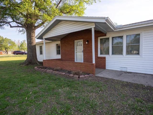 2411 Grand Lane
