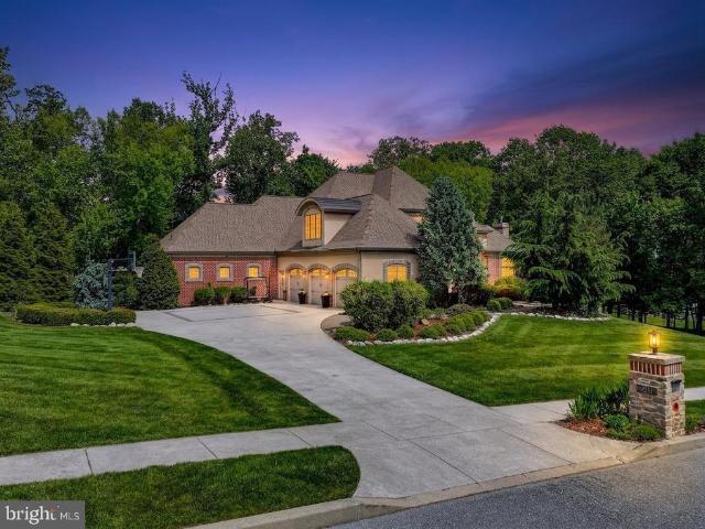 2411 Kensington Way