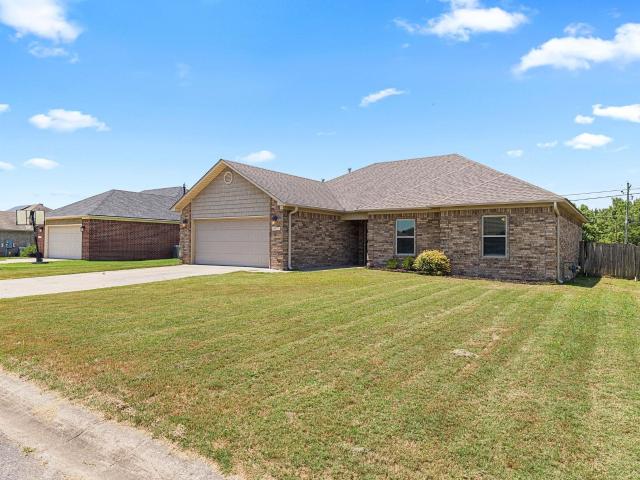 2411 Lancashire Lane