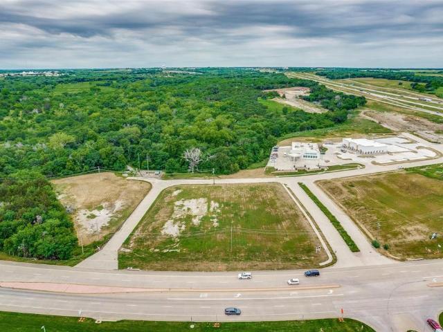2411 Swamy Dr, Sherman, TX 75090 | MLS #21199