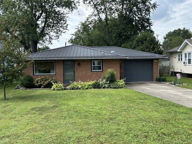 2411 Sheffield Ave, Anderson, IN 46011