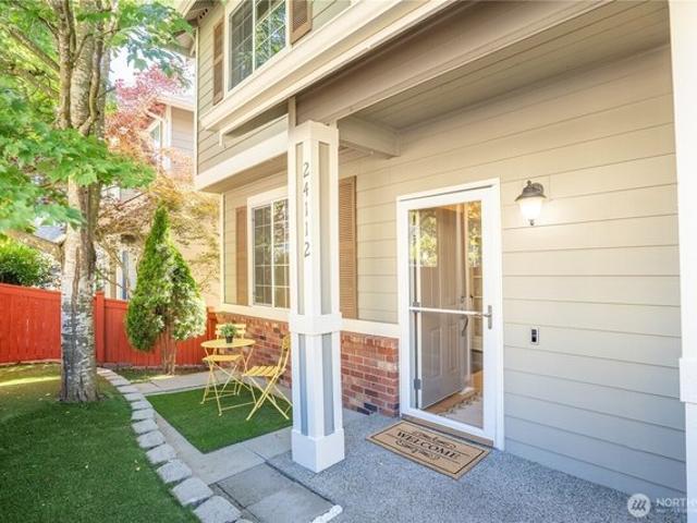 2411 th Ave SE, Bothell, WA 98021