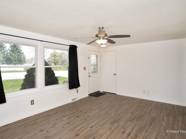 2411 W Lincoln Road