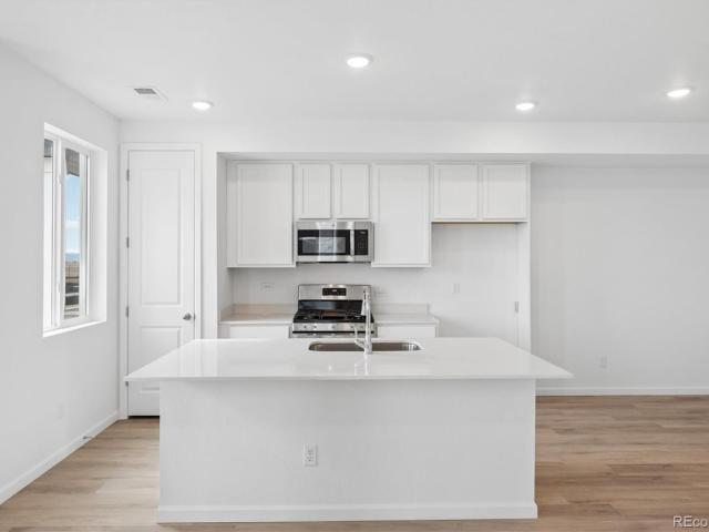 24121 E 30th Place