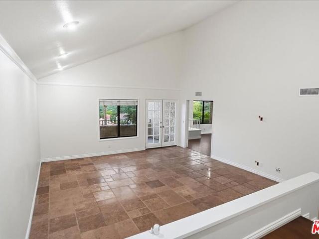 24124 Mentry Drive