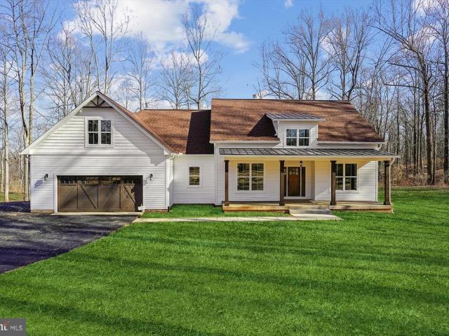 2412 Mountain Road